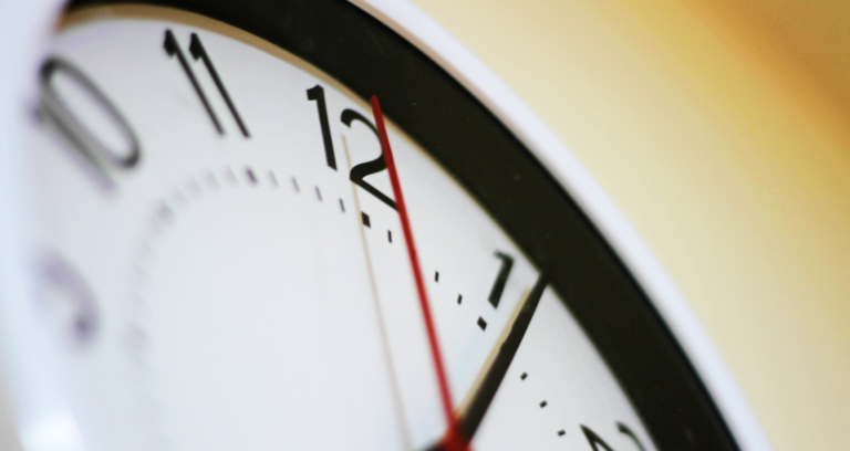 When is the best time to sell gold? - Bullion Giant